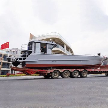 1398 Work Boat